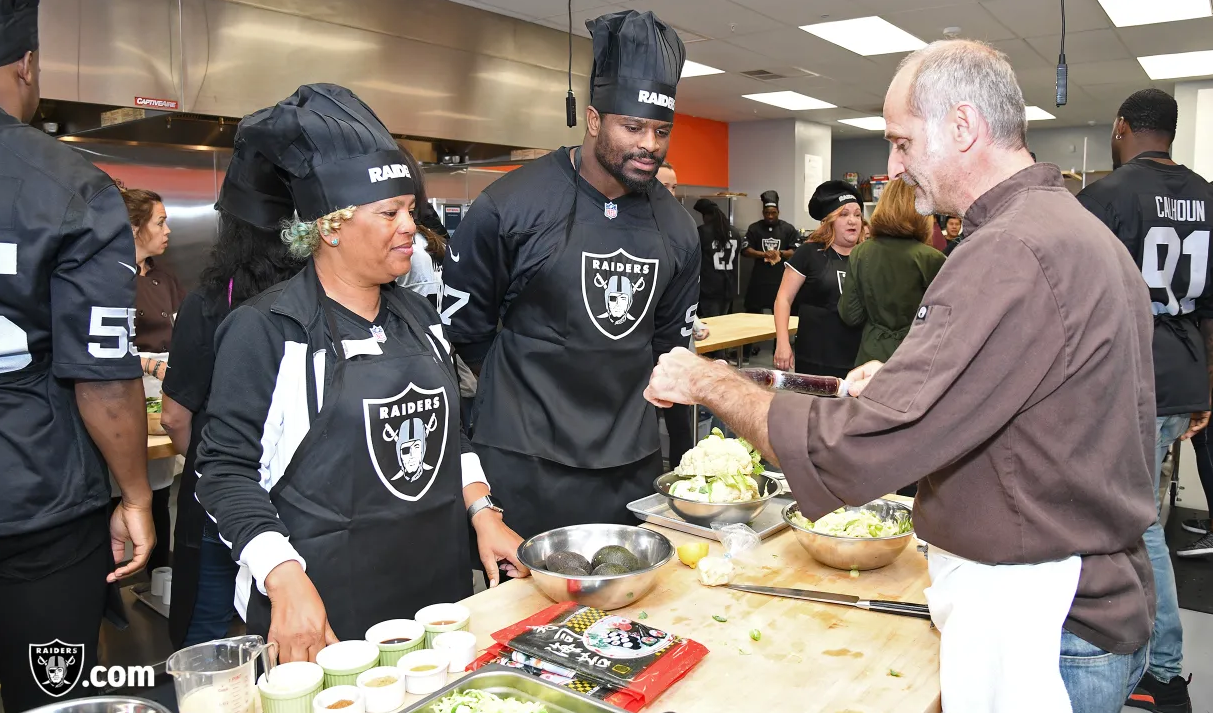 The Oakland Raiders & The American Cancer Society Visit!